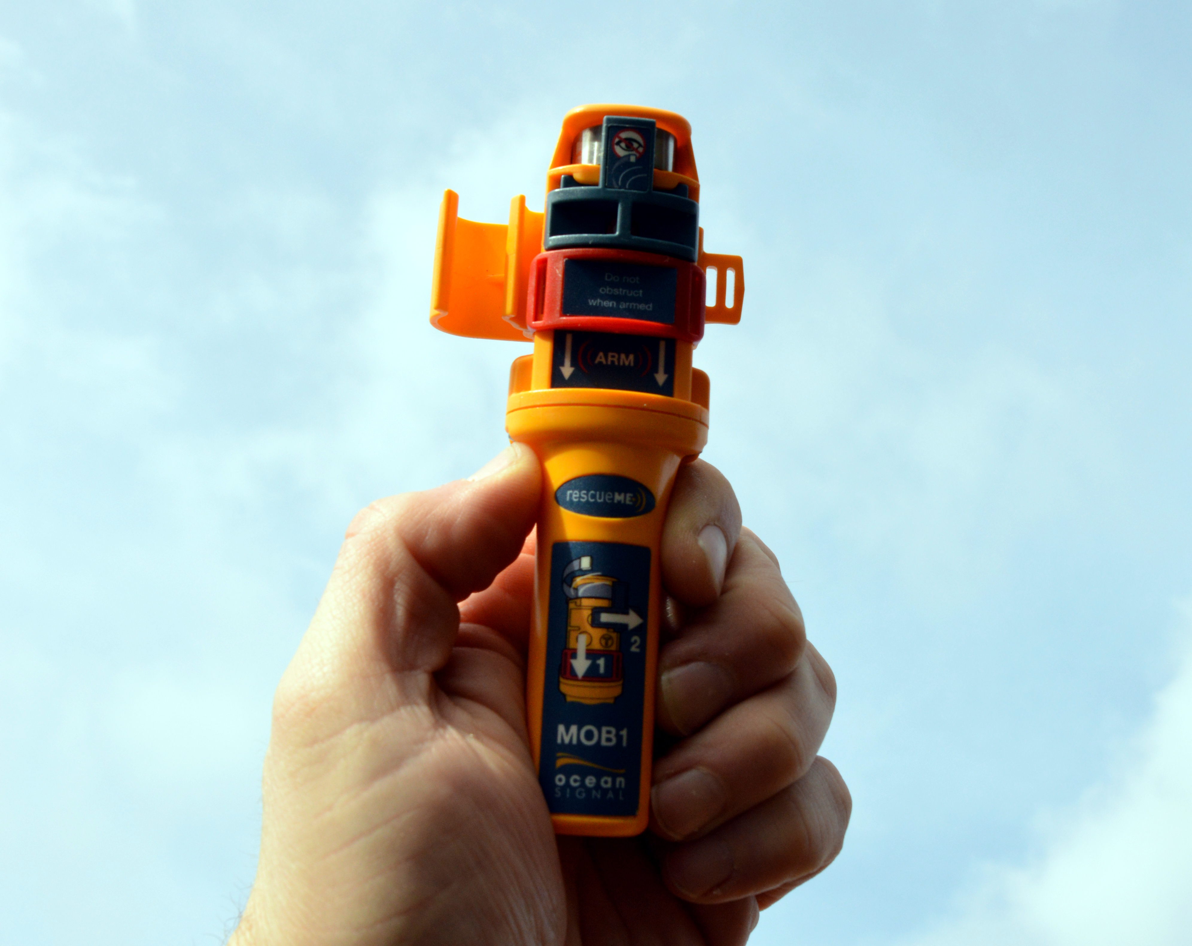 New AIS Man Over Board Device from Ocean Signal - Digital Yacht News