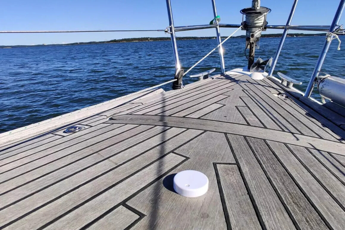 RuuviTag boat sensor & NavLink Blue